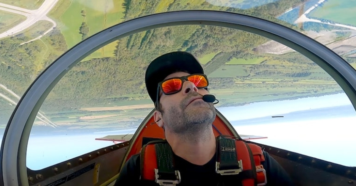 AVGEEK - Saisons et épisodes