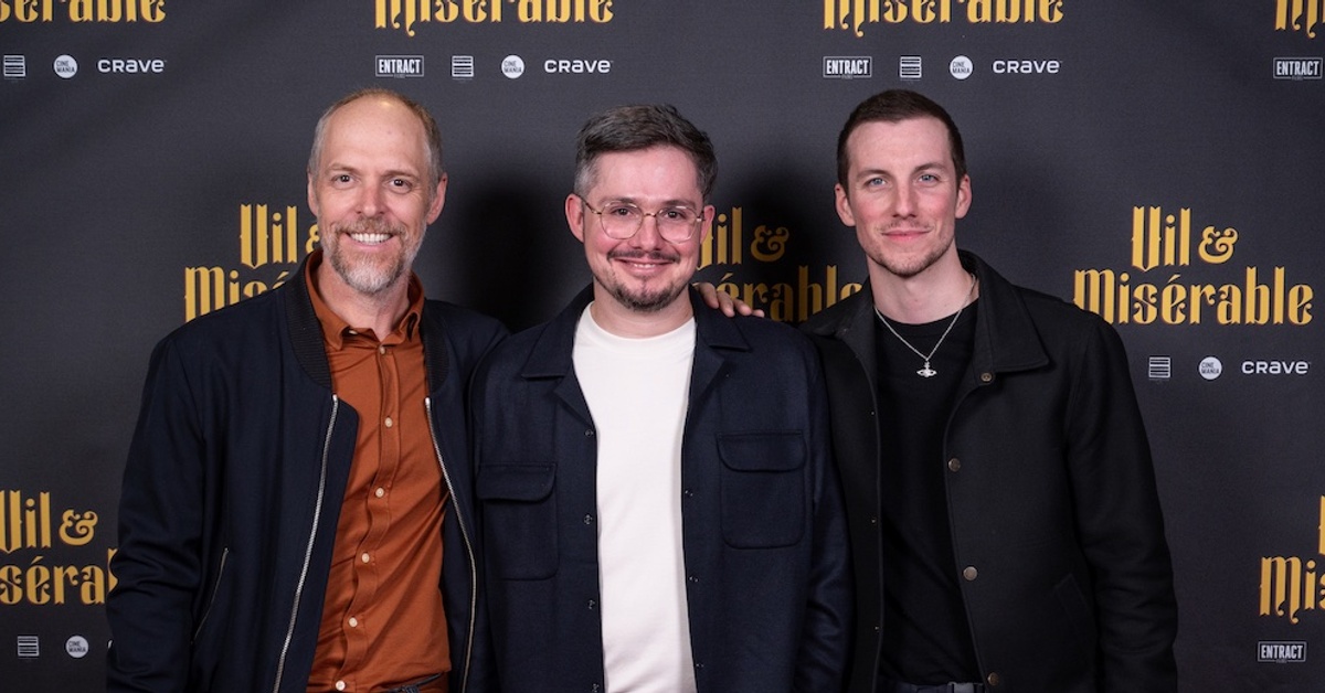 Le diable était sur le tapis rouge de la comédie fantastique «Vil et ...