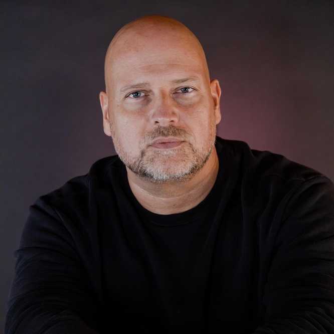 Alex Lavoie - Comédien | Qui Joue Qui