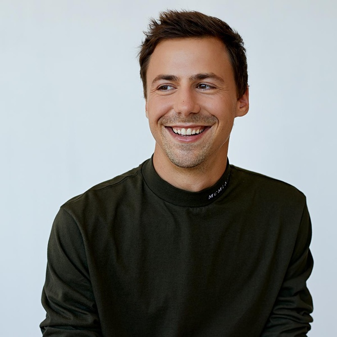 Alex Trahan - Comédien, Acteur | Qui Joue Qui