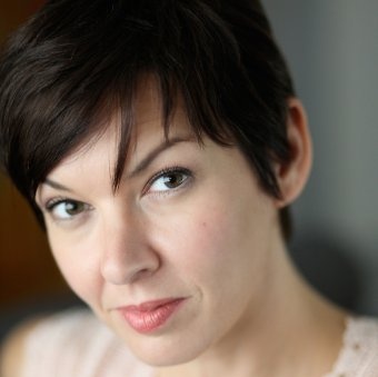 Julie Ménard - Comédienne, Actrice | Qui Joue Qui