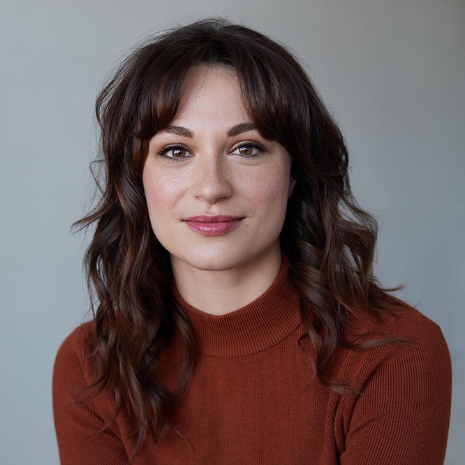 Jeanne Roux-Côté - Comédienne, Actrice | Qui Joue Qui