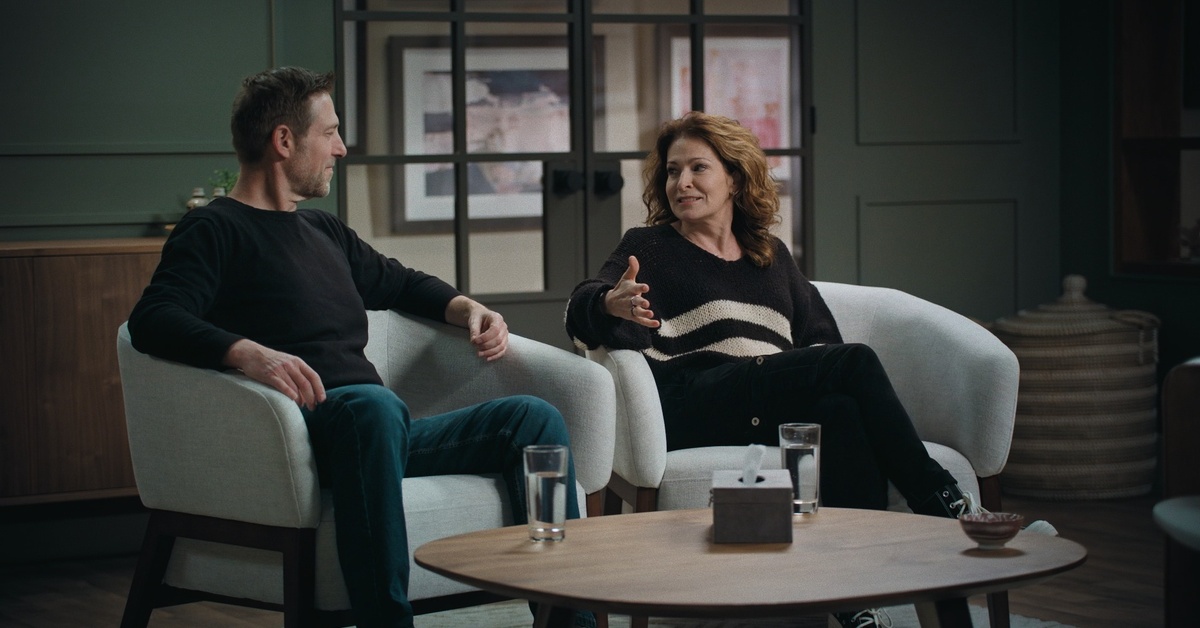 Marc dévoile l'identité de sa conjointe et Sophie Bourgeois commente